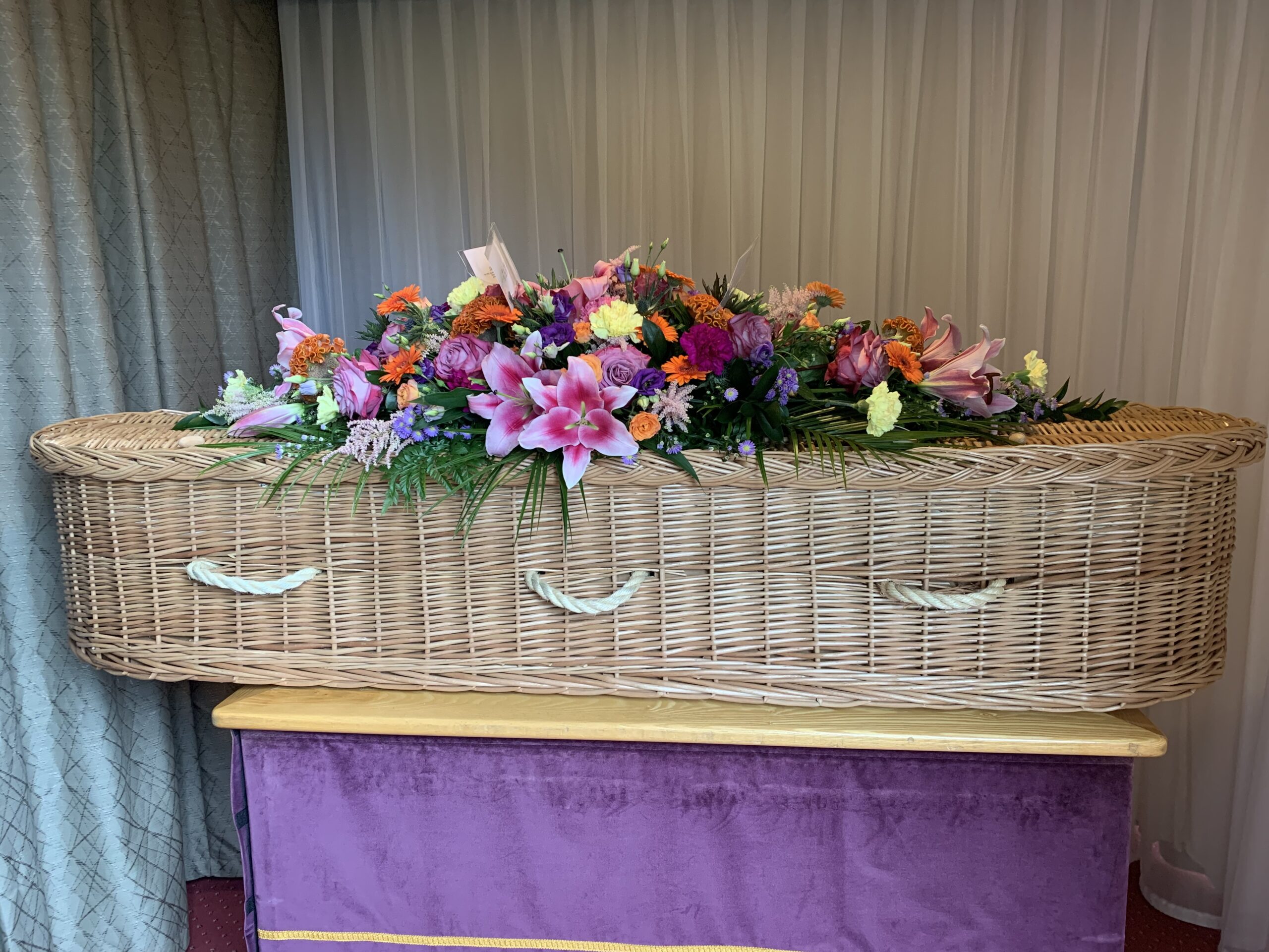 Coffins – Cenfil Reeves a’i Fab